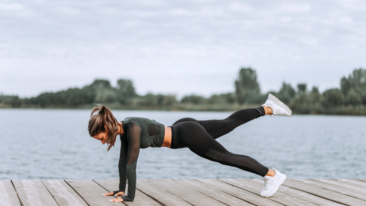 Best Core Workouts for Women - Red Leaf Nutrition